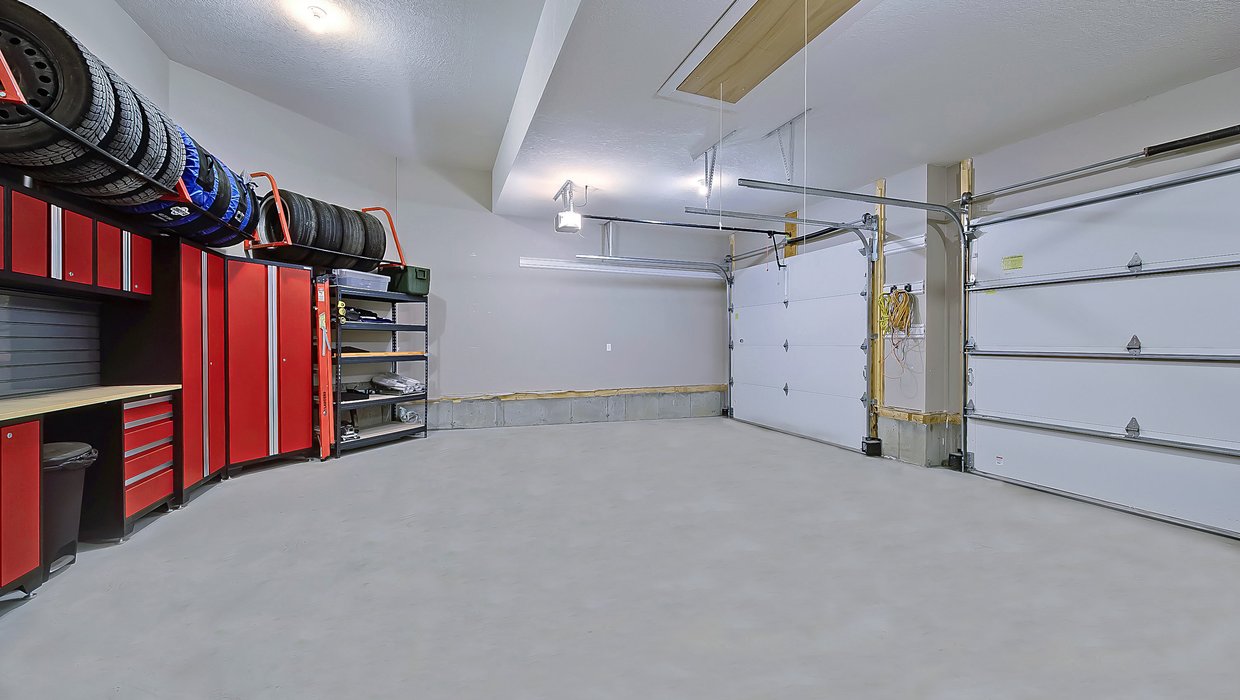 Huntington Hills Garage Development